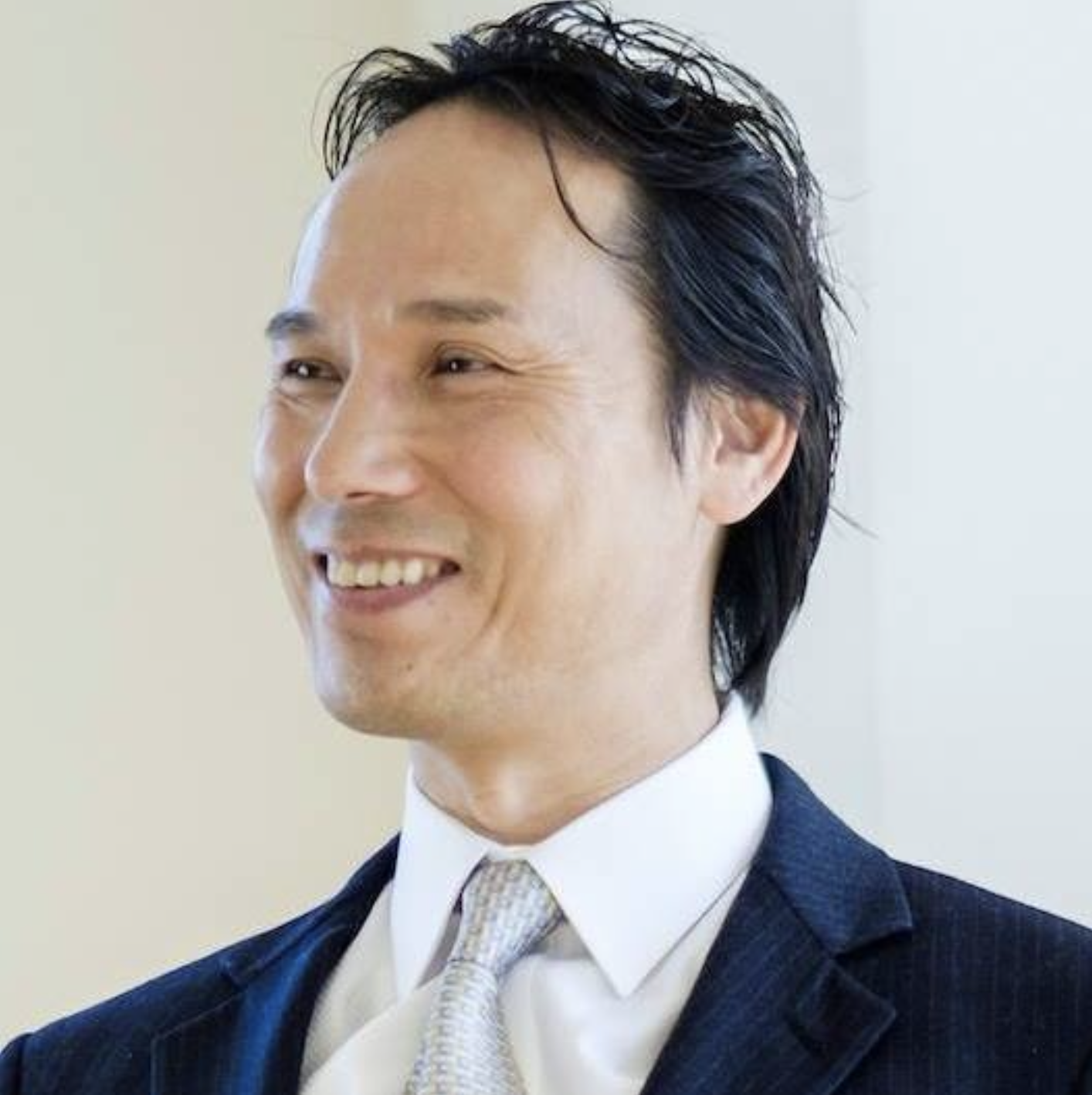 Shinji Tanaka Profile - l